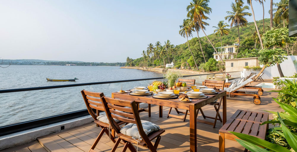 Glasshouse On The Bay - North Goa, Goa, India - Elite Havens